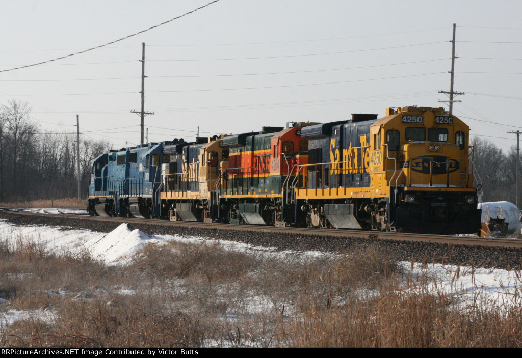 BNSF 4250 BNSF 4264 BNSF 4240 GMTX 2131 LLPX 2263